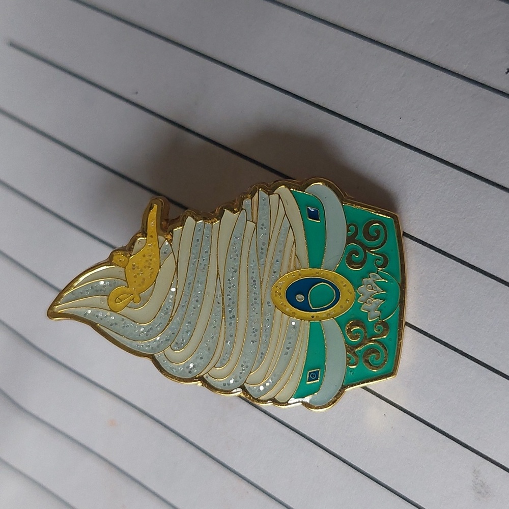 Disney's Aladdin Pin - Gem